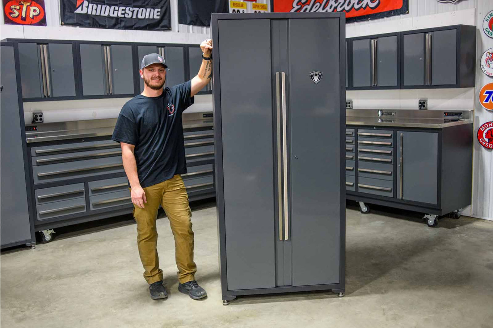 Dragonfire Pro Series Locker Cabinet — Dragonfiretools
