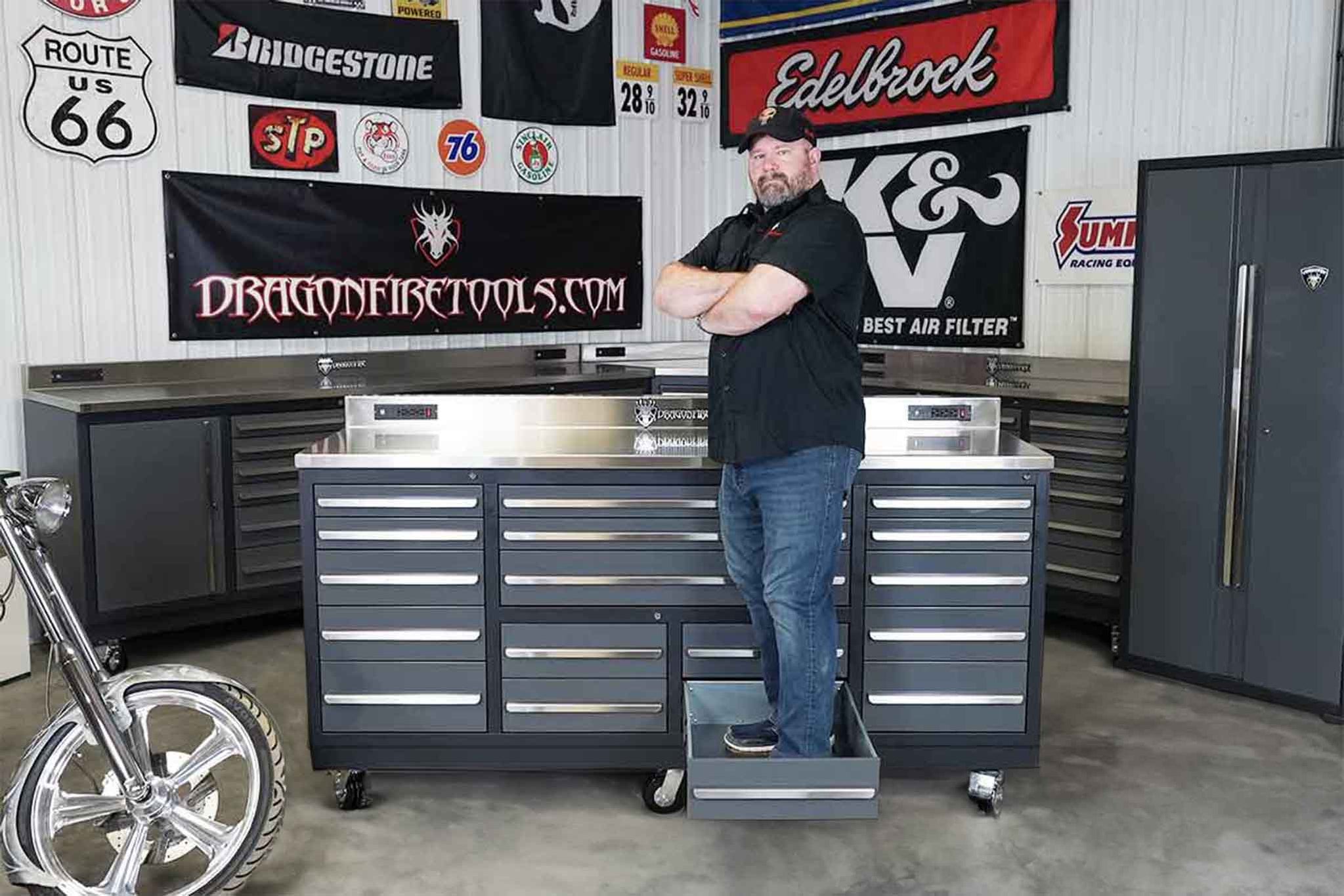 Dragonfire 17 Drawer Pro Series 7FT Workbench with Swappable Drawers ...