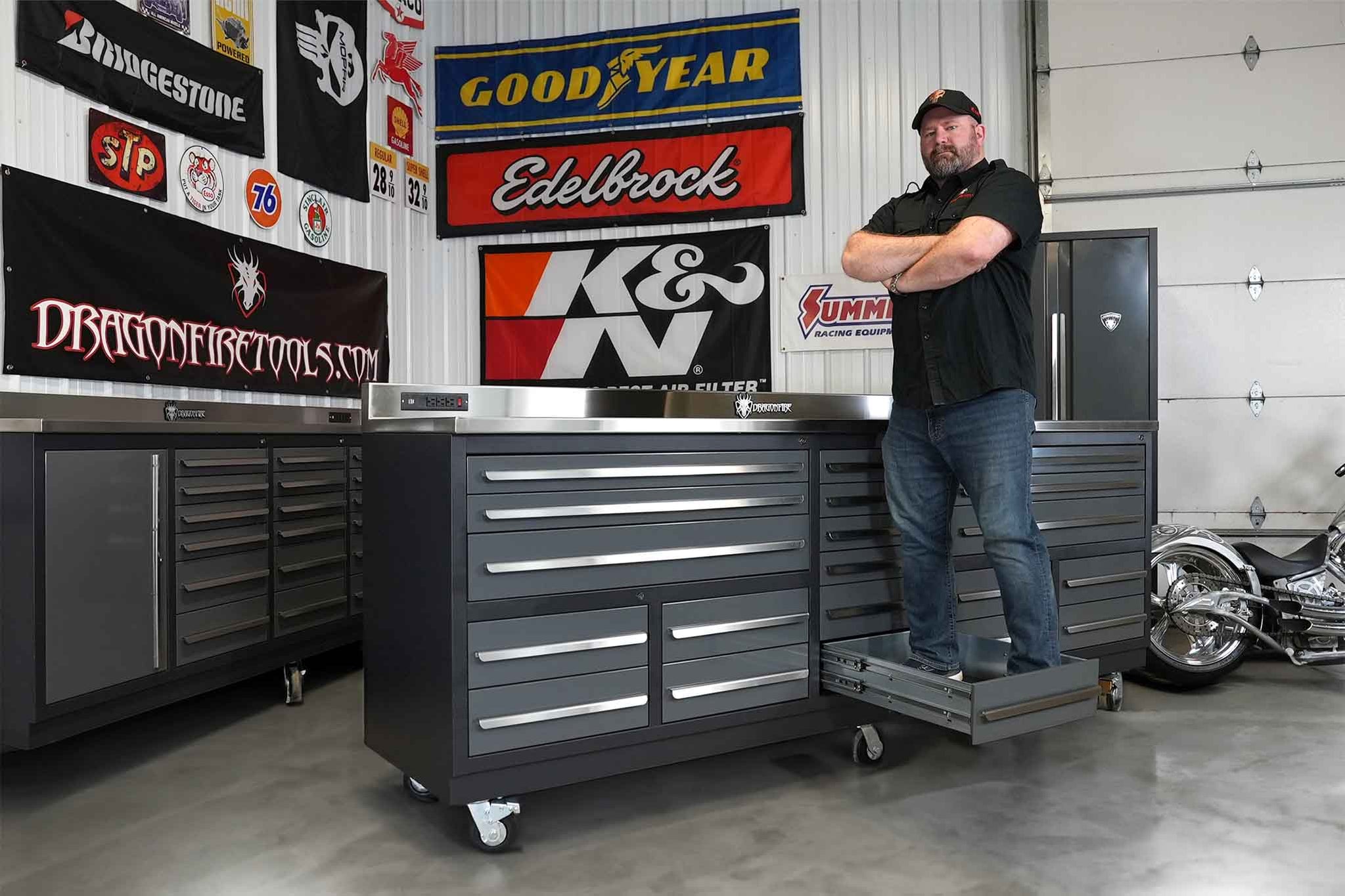 Dragonfire 20 Drawer Pro Series 9FT Workbench — Dragonfiretools