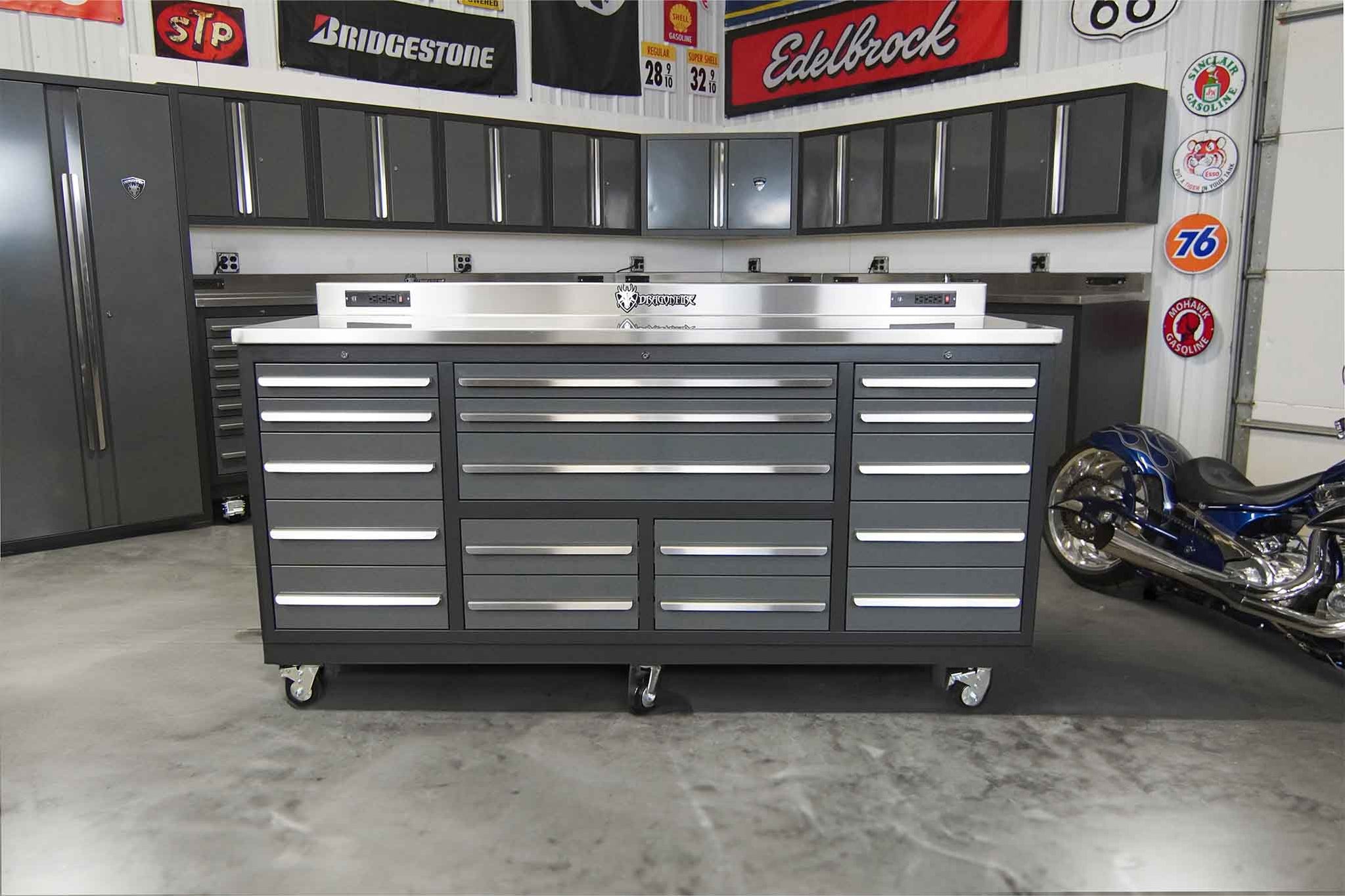 Dragonfire 17 Drawer Pro Series 7FT Workbench with Swappable Drawers ...