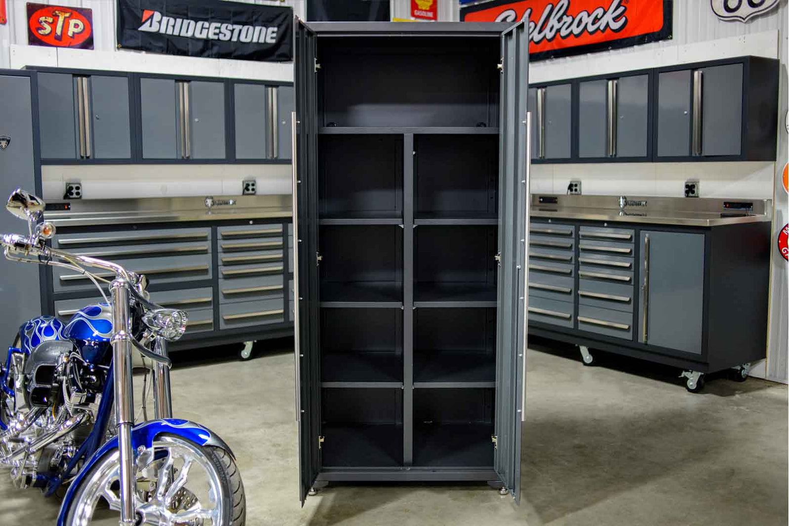 Pro Series 12 Drawer Workbench Package - Workbench, Wall Cabinets & Lo ...