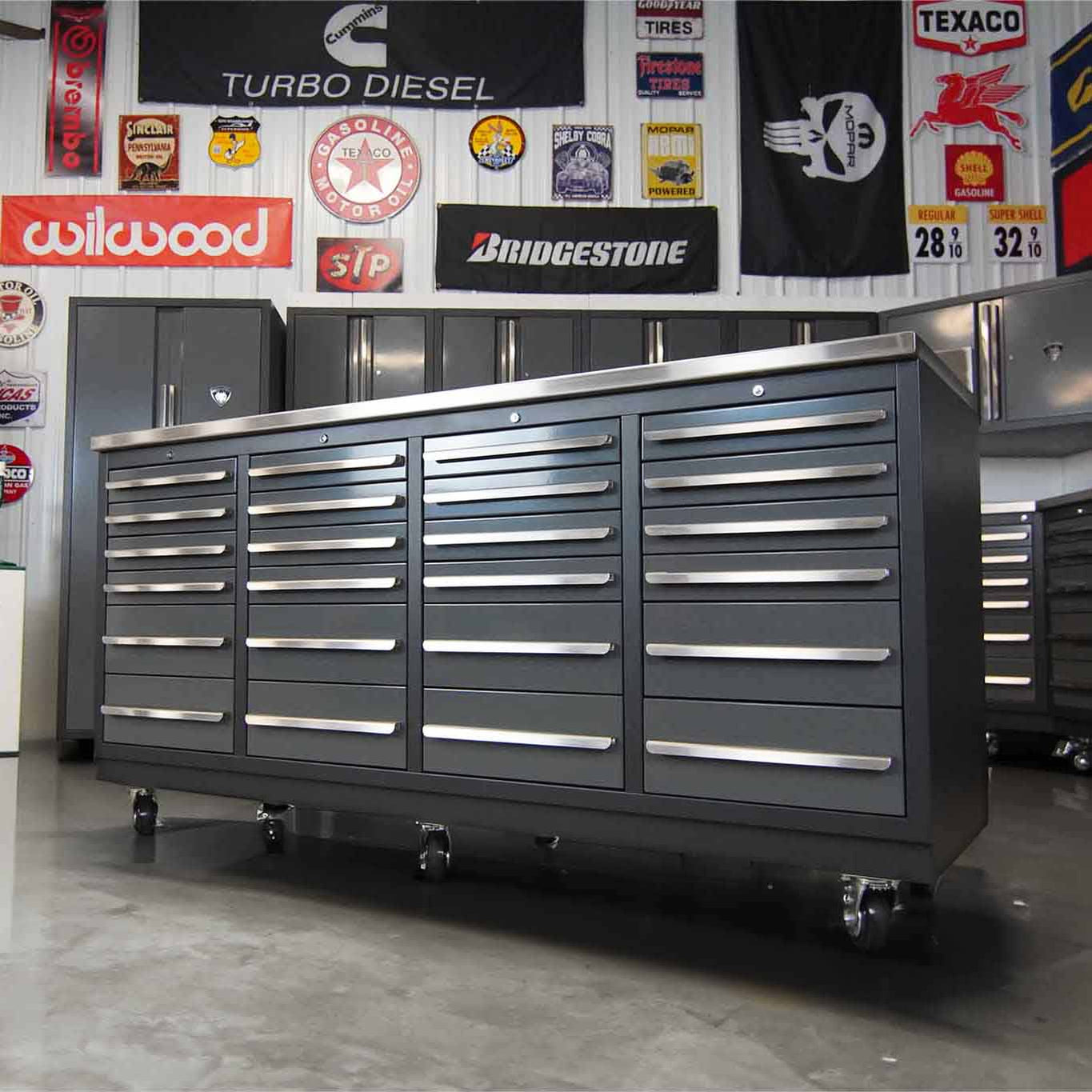 Industrial Garage Workbenches, Tool Boxes and Rolling Tool Cabinets ...